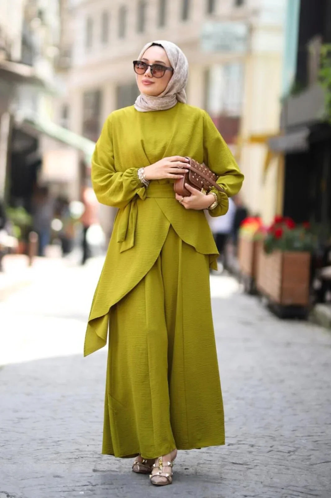 Minel 2-Piece Takim - Modest Outfit Olive Green Abaya Set – Turkista